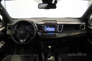 Pelēks Toyota RAV4 2017 Tallina, ar dzinēja tilpumu 2.50 L un nobraukumu 16 tūkst. km par 17990 €, foto 9 vietnē AUTOMOTO.COM.LV