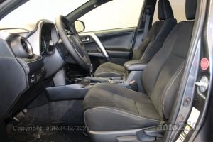 Pelēks Toyota RAV4 2017 Tallina, ar dzinēja tilpumu 2.50 L un nobraukumu 16 tūkst. km par 17990 €, foto 12 vietnē AUTOMOTO.COM.LV