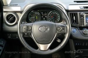 Pelēks Toyota RAV4 2017 Tallina, ar dzinēja tilpumu 2.50 L un nobraukumu 24 tūkst. km par 21200 €, foto 15 vietnē AUTOMOTO.COM.LV