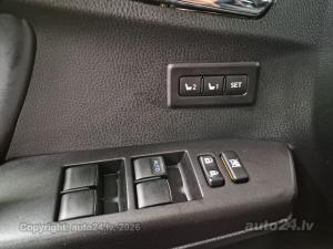 Pelēks Toyota RAV4 2017 Tallina, ar dzinēja tilpumu 2.50 L un nobraukumu 149 tūkst. km par 18990 €, foto 18 vietnē AUTOMOTO.COM.LV