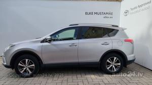 Pelēks Toyota RAV4 2018 Tallina, ar dzinēja tilpumu 1.99 L un nobraukumu 101 tūkst. km par 18895 €, foto 4 vietnē AUTOMOTO.COM.LV