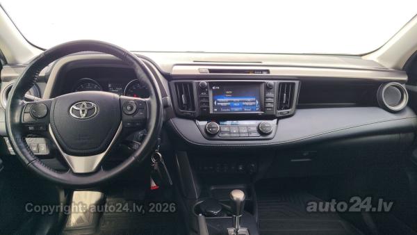 Pelēks Toyota RAV4 2018 Tallina, ar dzinēja tilpumu 1.99 L un nobraukumu 101 tūkst. km par 18895 €, foto 8 vietnē AUTOMOTO.COM.LV