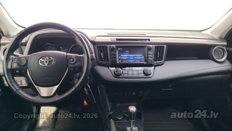 Pelēks Toyota RAV4 2018 Tallina, ar dzinēja tilpumu 1.99 L un nobraukumu 101 tūkst. km par 18895 €, foto 9 vietnē AUTOMOTO.COM.LV