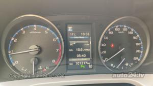 Pelēks Toyota RAV4 2018 Tallina, ar dzinēja tilpumu 1.99 L un nobraukumu 101 tūkst. km par 18895 €, foto 14 vietnē AUTOMOTO.COM.LV