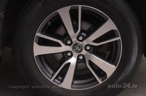 Pelēks Toyota RAV4 2018 Tallina, ar dzinēja tilpumu 2.00 L un nobraukumu 123 tūkst. km par 18390 €, foto 15 vietnē AUTOMOTO.COM.LV