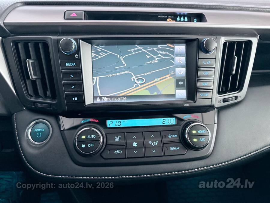 Pelēks Toyota RAV4 2018 Tallina, ar dzinēja tilpumu 2.50 L un nobraukumu 93 tūkst. km par 19290 €, foto 15 vietnē AUTOMOTO.COM.LV