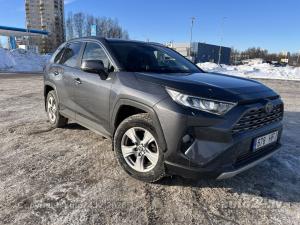 Pelēks Toyota RAV4 2019 Tallina, ar dzinēja tilpumu 2.00 L un nobraukumu 160 tūkst. km par 21000 €, foto  vietnē AUTOMOTO.COM.LV