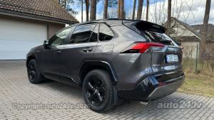 Grey Toyota RAV4 2019 in Tallinn, with an engine capacity of 2.50 L and mileage of 88 thousand km for 29450 €, photo 4 on AUTOMOTO.COM.LV
