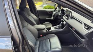 Grey Toyota RAV4 2019 in Tallinn, with an engine capacity of 2.50 L and mileage of 88 thousand km for 29450 €, photo 7 on AUTOMOTO.COM.LV