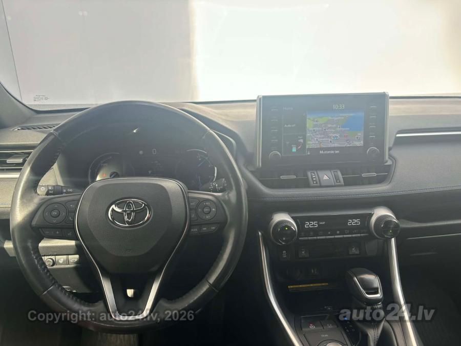Pelēks Toyota RAV4 2019 Tallina, ar dzinēja tilpumu 2.49 L un nobraukumu 89 tūkst. km par 28995 €, foto 10 vietnē AUTOMOTO.COM.LV