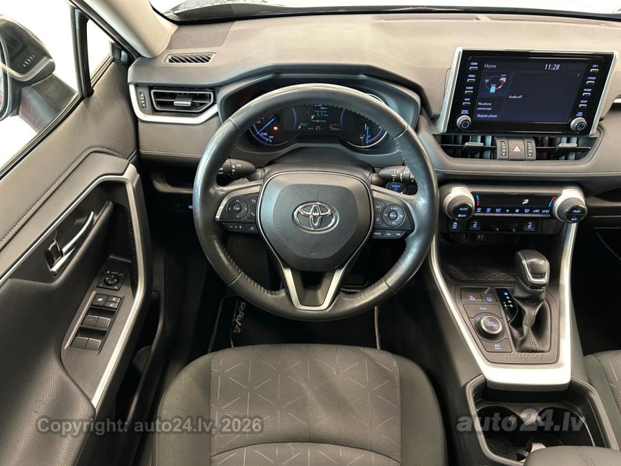 Pelēks Toyota RAV4 2019 Pērnava, ar dzinēja tilpumu 2.50 L un nobraukumu 53 tūkst. km par 23500 €, foto 10 vietnē AUTOMOTO.COM.LV