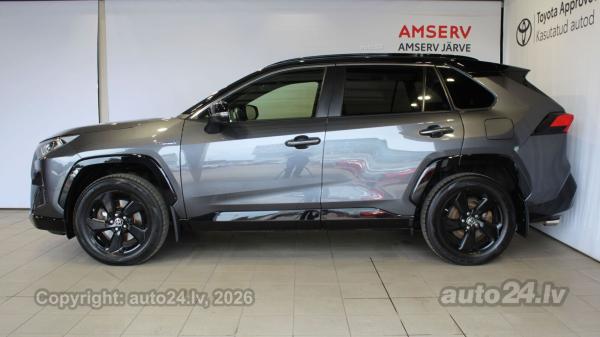 Grey Toyota RAV4 2019 in Tallinn, with an engine capacity of 2.50 L and mileage of 153 thousand km for 25490 €, photo 3 on AUTOMOTO.COM.LV