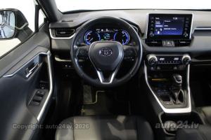 Grey Toyota RAV4 2019 in Tallinn, with an engine capacity of 2.50 L and mileage of 153 thousand km for 25490 €, photo 10 on AUTOMOTO.COM.LV