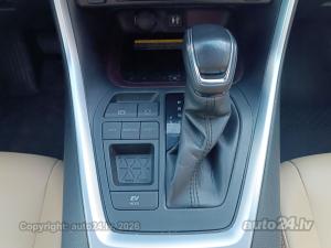 Pelēks Toyota RAV4 2019 Tallina, ar dzinēja tilpumu 2.50 L un nobraukumu 121 tūkst. km par 26990 €, foto 7 vietnē AUTOMOTO.COM.LV