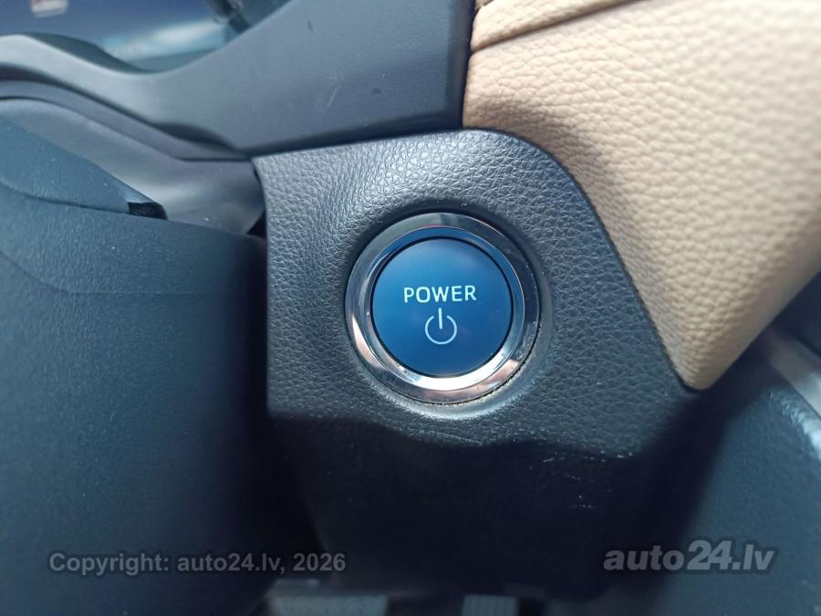 Pelēks Toyota RAV4 2019 Tallina, ar dzinēja tilpumu 2.50 L un nobraukumu 121 tūkst. km par 26990 €, foto 16 vietnē AUTOMOTO.COM.LV