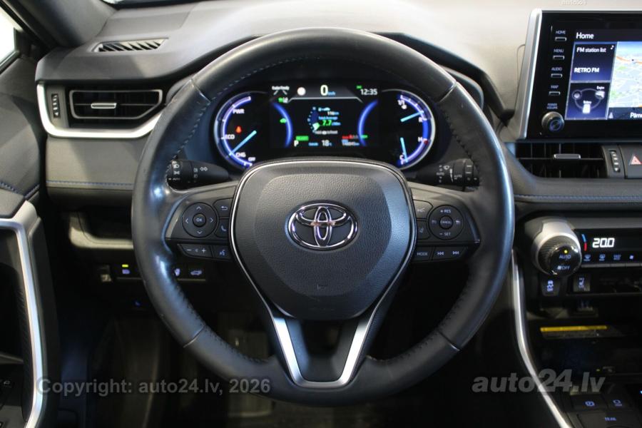 Pelēks Toyota RAV4 2019 Tallina, ar dzinēja tilpumu 2.50 L un nobraukumu 149 tūkst. km par 23990 €, foto 12 vietnē AUTOMOTO.COM.LV