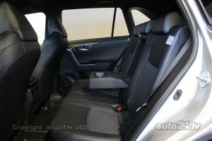 Pelēks Toyota RAV4 2019 Tallina, ar dzinēja tilpumu 2.50 L un nobraukumu 149 tūkst. km par 23990 €, foto 19 vietnē AUTOMOTO.COM.LV