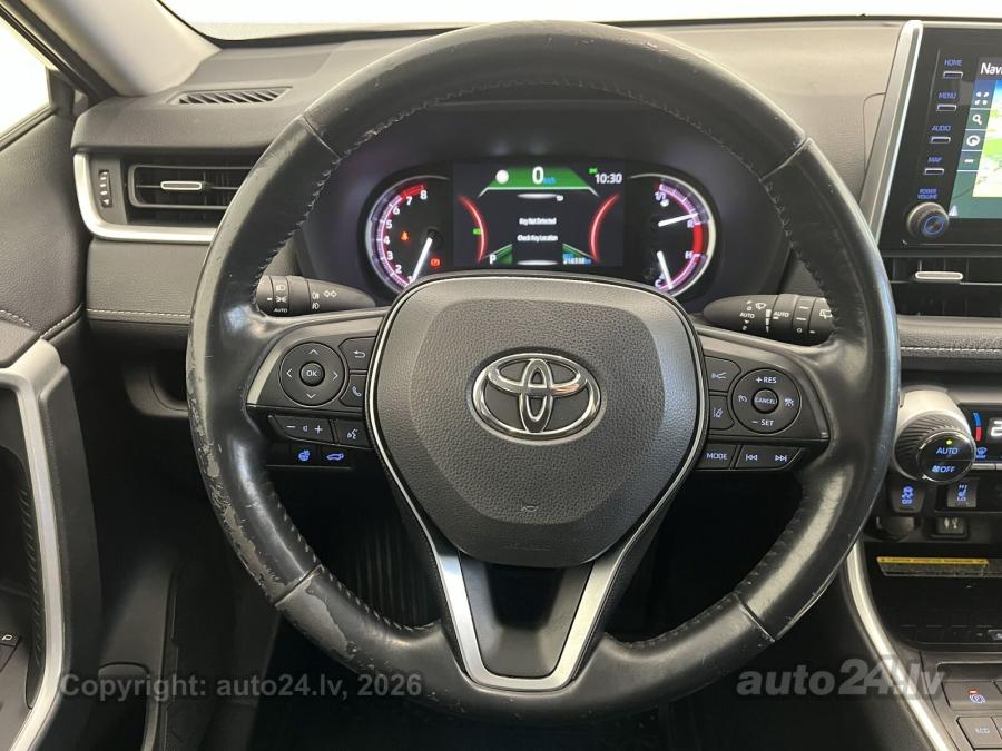 Pelēks Toyota RAV4 2019 Rakvere, ar dzinēja tilpumu 1.99 L un nobraukumu 218 tūkst. km par 20990 €, foto 12 vietnē AUTOMOTO.COM.LV