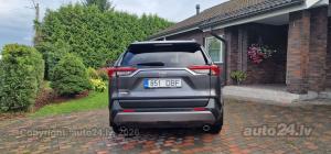 Pelēks Toyota RAV4 2019 Tallina, ar dzinēja tilpumu 2.00 L un nobraukumu 104 tūkst. km par 21700 €, foto 5 vietnē AUTOMOTO.COM.LV