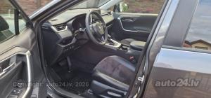 Pelēks Toyota RAV4 2019 Tallina, ar dzinēja tilpumu 2.00 L un nobraukumu 104 tūkst. km par 21700 €, foto 10 vietnē AUTOMOTO.COM.LV