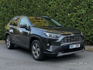 Pelēks Toyota RAV4 2019 Tallina, ar dzinēja tilpumu 2.00 L un nobraukumu 104 tūkst. km par 22900 €, foto 4 vietnē AUTOMOTO.COM.LV