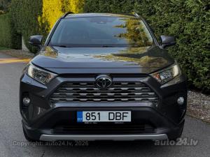 Pelēks Toyota RAV4 2019 Tallina, ar dzinēja tilpumu 2.00 L un nobraukumu 104 tūkst. km par 22900 €, foto 6 vietnē AUTOMOTO.COM.LV