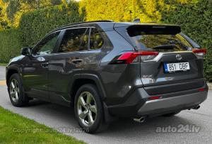 Pelēks Toyota RAV4 2019 Tallina, ar dzinēja tilpumu 2.00 L un nobraukumu 104 tūkst. km par 22900 €, foto 8 vietnē AUTOMOTO.COM.LV