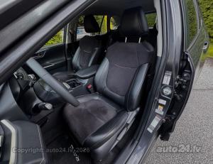 Pelēks Toyota RAV4 2019 Tallina, ar dzinēja tilpumu 2.00 L un nobraukumu 104 tūkst. km par 22900 €, foto 16 vietnē AUTOMOTO.COM.LV