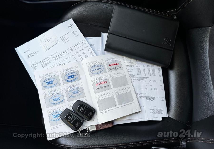 Pelēks Toyota RAV4 2019 Tallina, ar dzinēja tilpumu 2.00 L un nobraukumu 104 tūkst. km par 22900 €, foto 26 vietnē AUTOMOTO.COM.LV