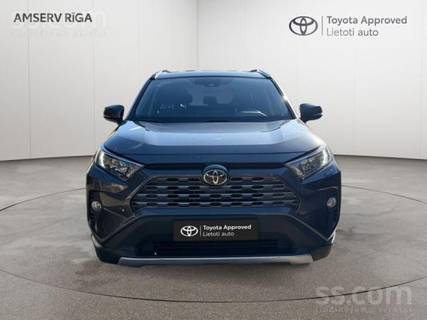 Pelēks Toyota RAV4 2019 Rīga, ar dzinēja tilpumu 2.00 L un nobraukumu 166 tūkst. km par 19900 €, foto 6 vietnē AUTOMOTO.COM.LV
