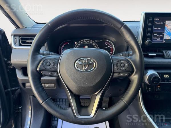 Pelēks Toyota RAV4 2019 Rīga, ar dzinēja tilpumu 2.00 L un nobraukumu 166 tūkst. km par 19900 €, foto 10 vietnē AUTOMOTO.COM.LV