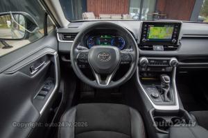 Pelēks Toyota RAV4 2020 Pērnava, ar dzinēja tilpumu 2.50 L un nobraukumu 127 tūkst. km par 29900 €, foto 23 vietnē AUTOMOTO.COM.LV