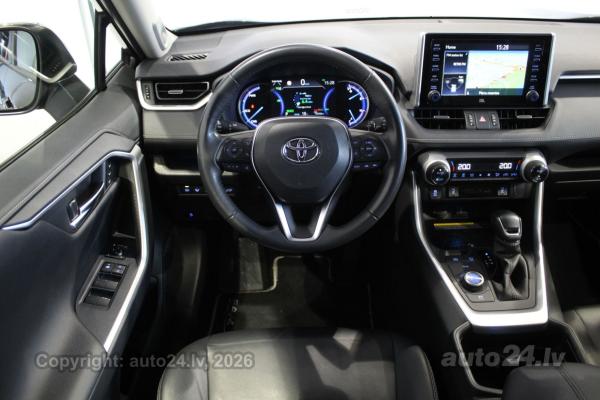 Pelēks Toyota RAV4 2020 Tallina, ar dzinēja tilpumu 2.50 L un nobraukumu 93 tūkst. km par 30990 €, foto 9 vietnē AUTOMOTO.COM.LV