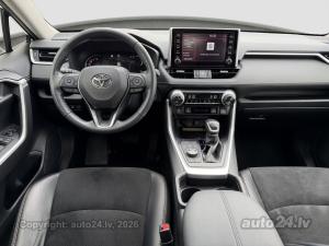Pelēks Toyota RAV4 2020 Pērnava, ar dzinēja tilpumu 2.00 L un nobraukumu 107 tūkst. km par 25900 €, foto 8 vietnē AUTOMOTO.COM.LV