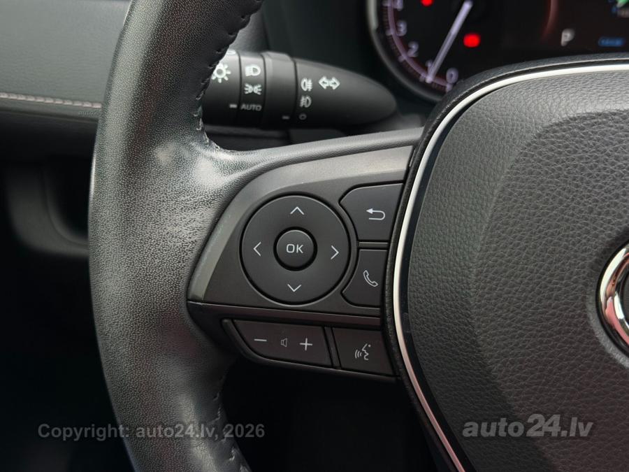Pelēks Toyota RAV4 2020 Pērnava, ar dzinēja tilpumu 2.00 L un nobraukumu 107 tūkst. km par 25900 €, foto 12 vietnē AUTOMOTO.COM.LV