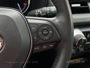 Pelēks Toyota RAV4 2020 Pērnava, ar dzinēja tilpumu 2.00 L un nobraukumu 107 tūkst. km par 25900 €, foto 13 vietnē AUTOMOTO.COM.LV