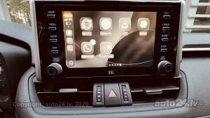 Pelēks Toyota RAV4 2020 Tallina, ar dzinēja tilpumu 2.50 L un nobraukumu 75 tūkst. km par 31000 €, foto 12 vietnē AUTOMOTO.COM.LV