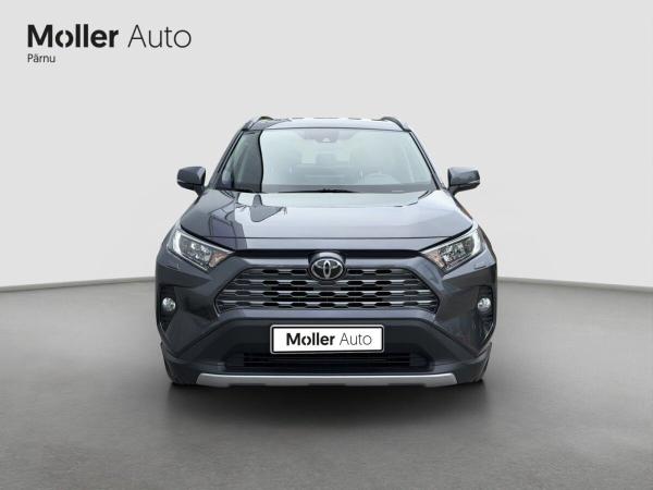 Pelēks Toyota RAV4 2020 Pērnava, ar dzinēja tilpumu 2.00 L un nobraukumu 107 tūkst. km par 25400 €, foto 3 vietnē AUTOMOTO.COM.LV
