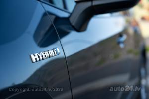 Серый Тойота РАВ 4 2020 в Пярну, объемом двигателя 2.50 л и пробегом 116 тыс. км за 29995 €, фото 18 на AUTOMOTO.COM.LV