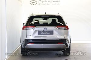 Pelēks Toyota RAV4 2020 Tallina, ar dzinēja tilpumu 2.49 L un nobraukumu 65 tūkst. km par 30500 €, foto 5 vietnē AUTOMOTO.COM.LV