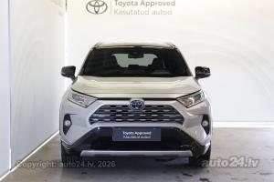 Pelēks Toyota RAV4 2020 Tallina, ar dzinēja tilpumu 2.49 L un nobraukumu 65 tūkst. km par 30500 €, foto 6 vietnē AUTOMOTO.COM.LV