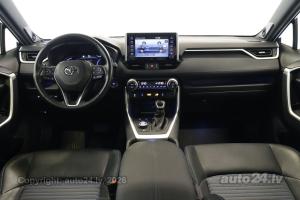 Pelēks Toyota RAV4 2020 Tallina, ar dzinēja tilpumu 2.49 L un nobraukumu 65 tūkst. km par 30500 €, foto 9 vietnē AUTOMOTO.COM.LV