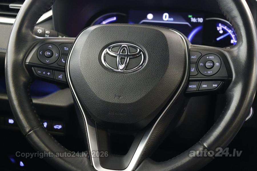 Pelēks Toyota RAV4 2020 Tallina, ar dzinēja tilpumu 2.49 L un nobraukumu 65 tūkst. km par 30500 €, foto 13 vietnē AUTOMOTO.COM.LV