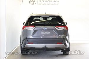 Pelēks Toyota RAV4 2020 Tallina, ar dzinēja tilpumu 2.49 L un nobraukumu 56 tūkst. km par 27900 €, foto 5 vietnē AUTOMOTO.COM.LV