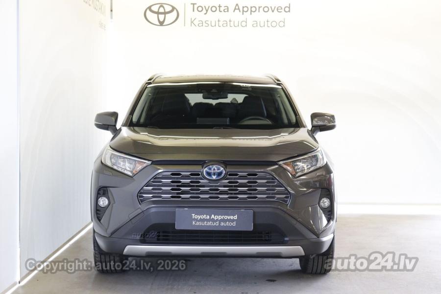Pelēks Toyota RAV4 2020 Tallina, ar dzinēja tilpumu 2.49 L un nobraukumu 56 tūkst. km par 27900 €, foto 6 vietnē AUTOMOTO.COM.LV