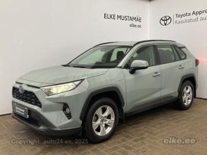Grey Toyota RAV4 2021 in Tallinn, with an engine capacity of 2.49 L and mileage of 64 thousand km for 27995 €, photo  on AUTOMOTO.COM.LV