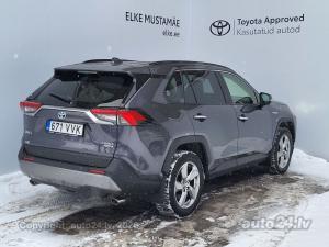 Pelēks Toyota RAV4 2021 Tallina, ar dzinēja tilpumu 2.49 L un nobraukumu 86 tūkst. km par 34995 €, foto 2 vietnē AUTOMOTO.COM.LV