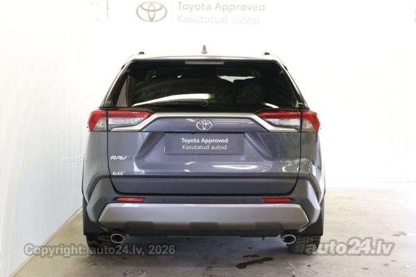 Pelēks Toyota RAV4 2021 Tallina, ar dzinēja tilpumu 1.99 L un nobraukumu 67 tūkst. km par 23700 €, foto 4 vietnē AUTOMOTO.COM.LV