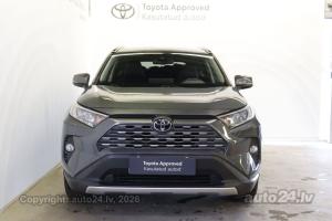 Grey Toyota RAV4 2021 in Tallinn, with an engine capacity of 1.99 L and mileage of 67 thousand km for 23700 €, photo 5 on AUTOMOTO.COM.LV