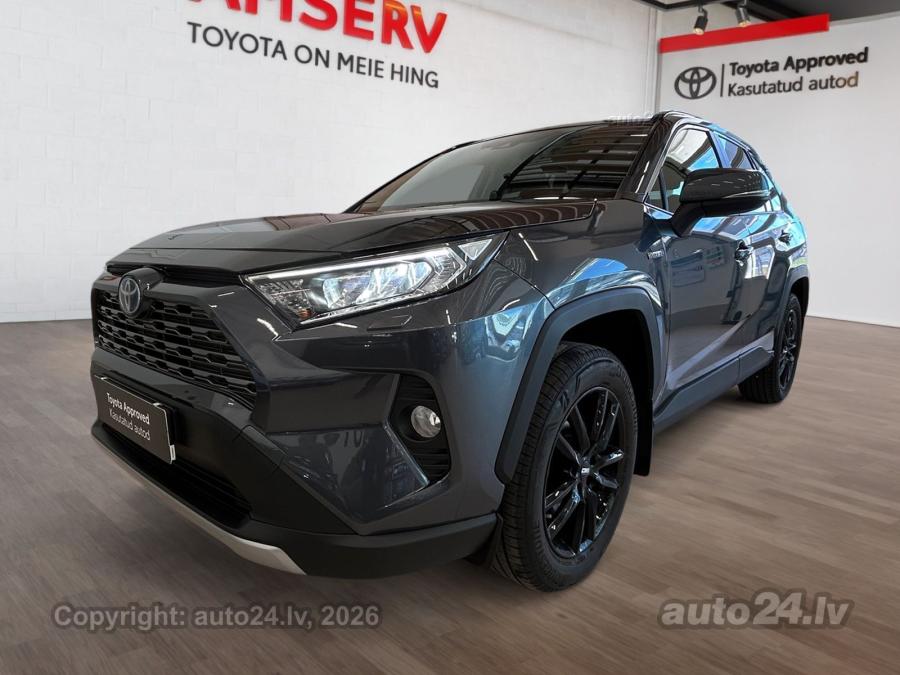 Grey Toyota RAV4 2021 in Parnu, with an engine capacity of 2.50 L and mileage of 83 thousand km for 28990 €, photo 1 on AUTOMOTO.COM.LV
